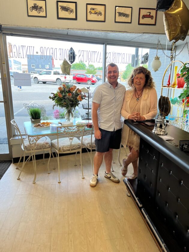 Vintage retail shop opens in Columbiana | News, Sports, Jobs - Morning ...